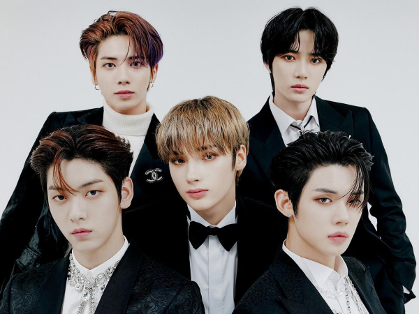 Intip Momen Di Balik Layar Adegan Ciuman Pertama Rowoon dan Kim Hye ... Intip Momen Di Balik Layar Adegan Ciuman Pertama Rowoon dan Kim Hye ...