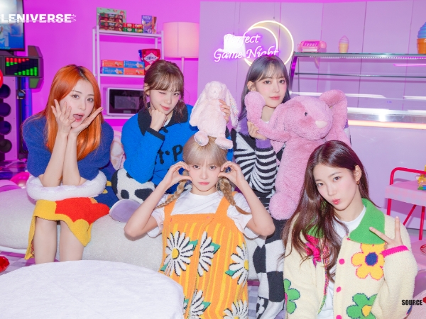 LE SSERAFIM Umumkan Comeback dengan Mini Album 'EASY' LE SSERAFIM Umumkan Comeback dengan Mini Album 'EASY'