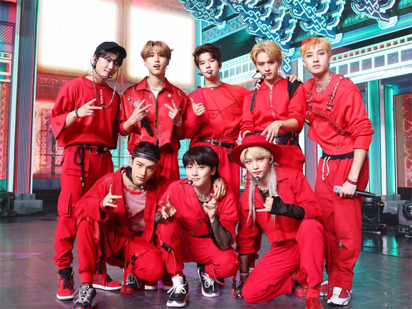 Stray Kids Jelaskan Konsep dan Poin Kunci Lagu Baru 'Thunderous' Stray Kids Jelaskan Konsep dan Poin Kunci Lagu Baru 'Thunderous'