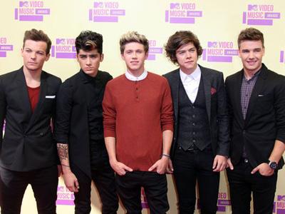 One Direction adalah Boyband Terkaya di Dunia?