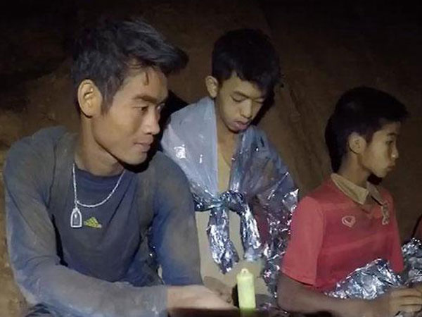 Ini Sosok Pahlawan di Kasus Anak-anak Terjebak di Gua Thailand yang ... Ini Sosok Pahlawan di Kasus Anak-anak Terjebak di Gua Thailand yang ...